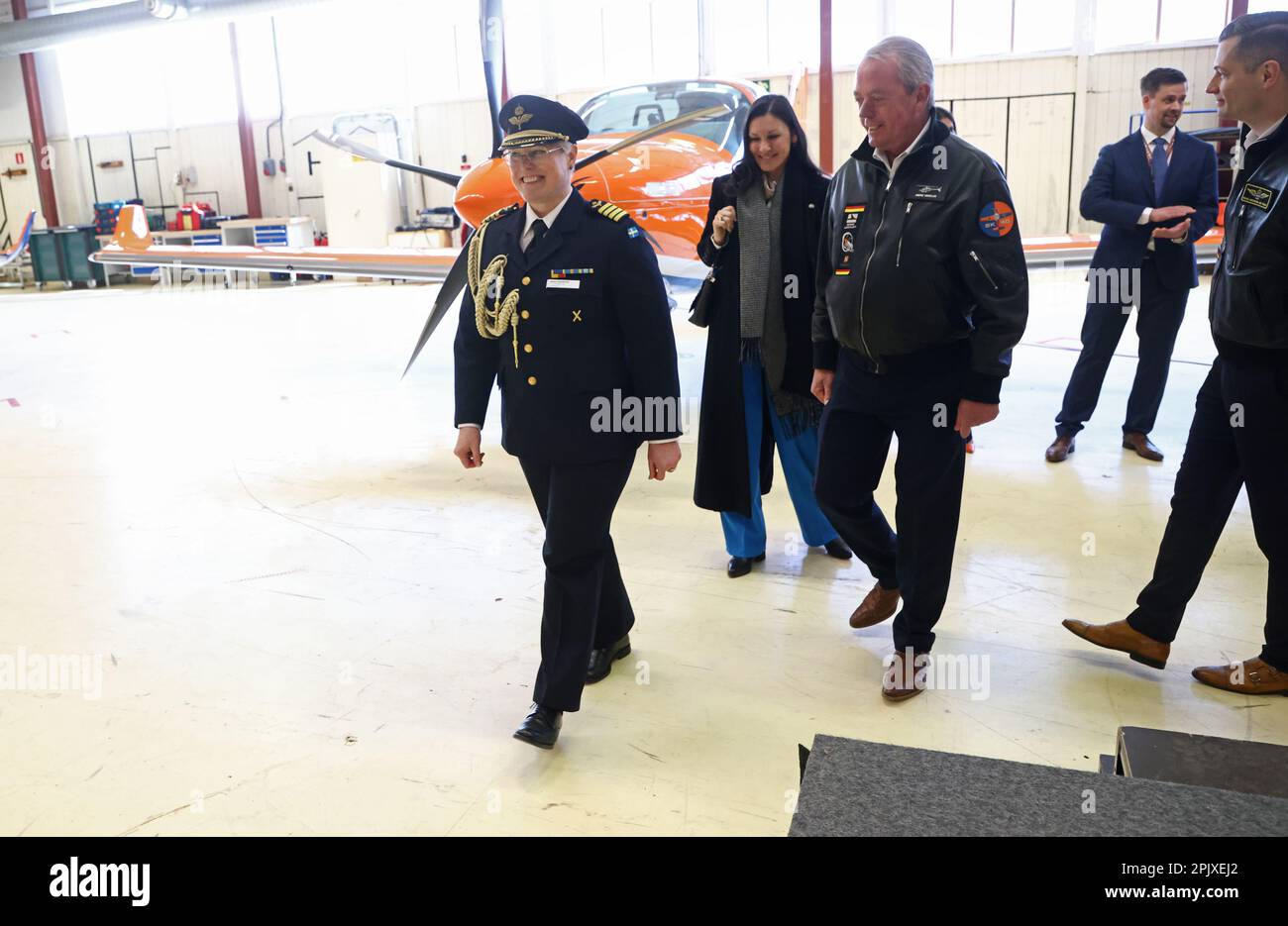 Anna Siverstig (left), Swedish Air Forces, and André Hiebeler, CEO Grob ...