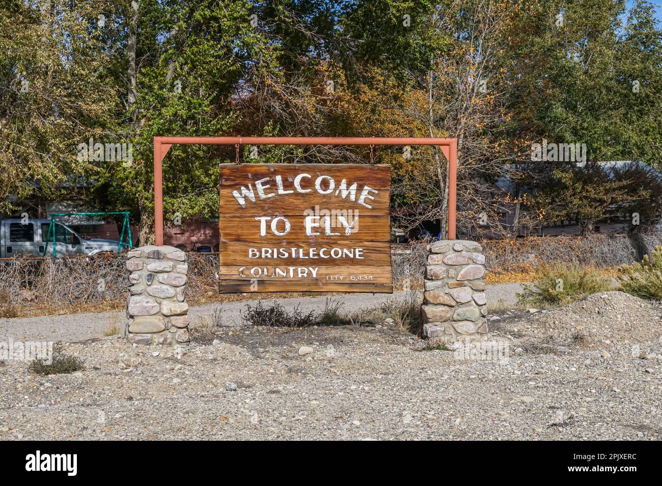 Welcome to ely sign hi-res stock photography and images - Alamy