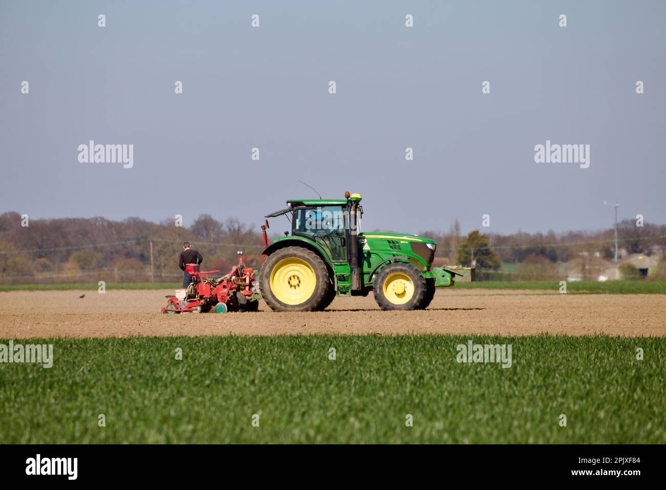 Sowing a hi-res stock photography and images - Alamy