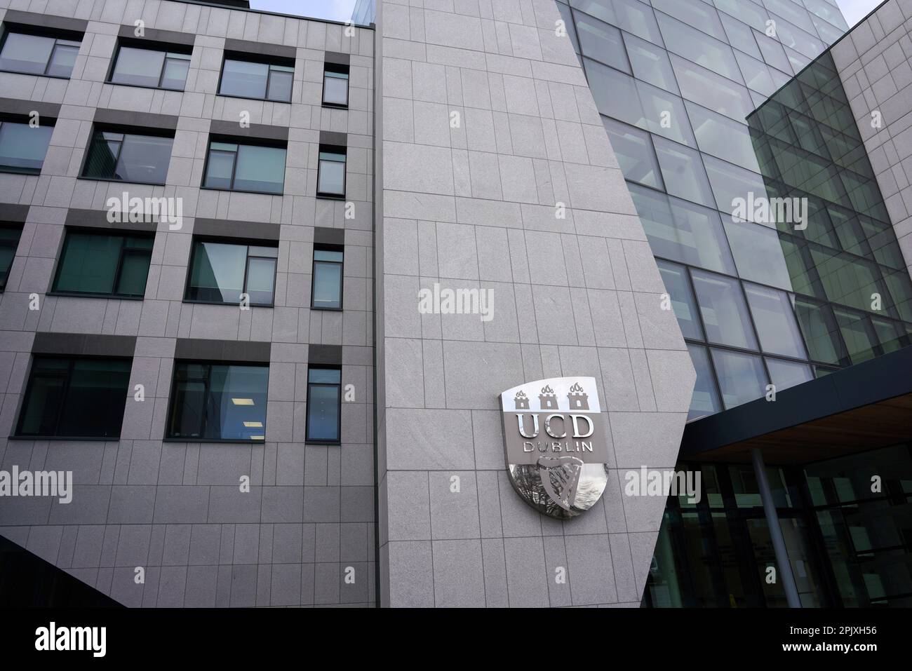 Crest coat of arms hi-res stock photography and images - Alamy