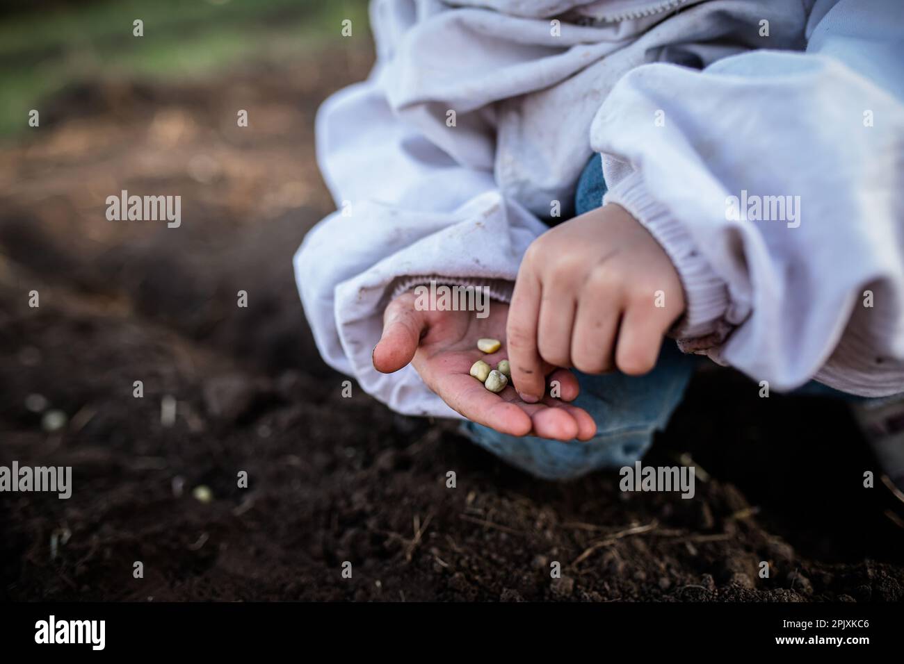 Eating soil hi-res stock photography and images - Alamy