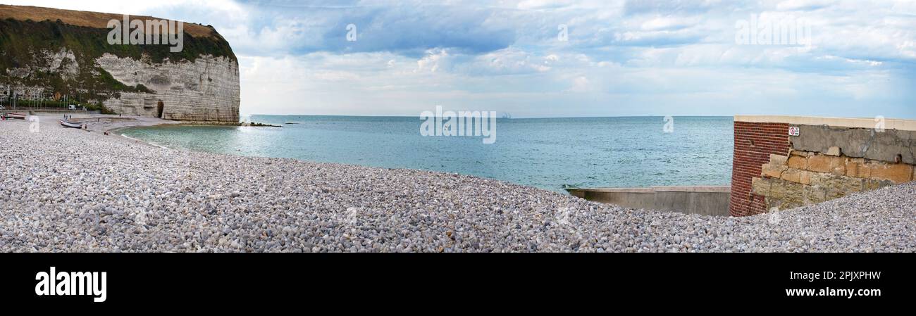 Yport Plage, empty pebble beach with view of the Falaise d'Aval ...