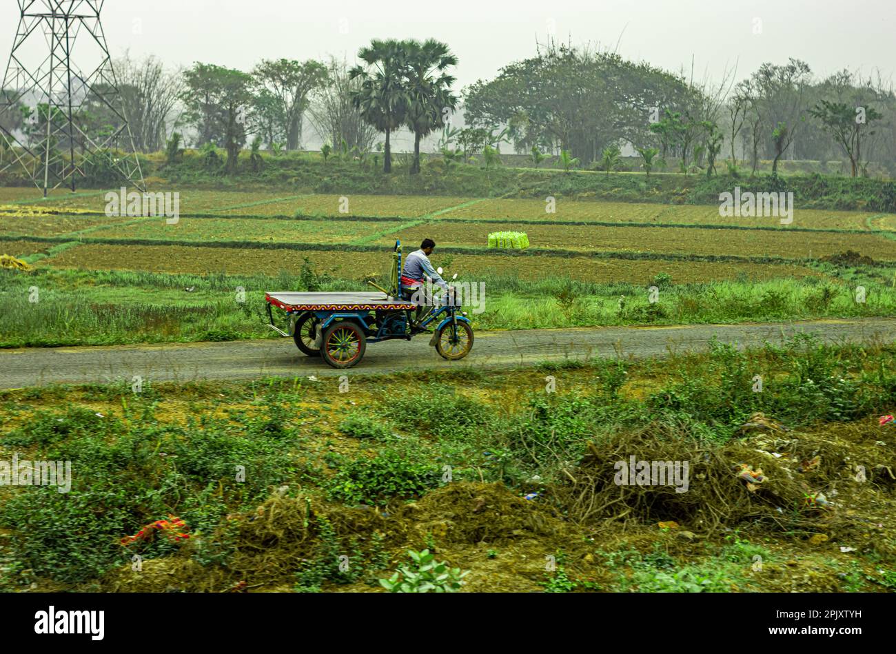 Cycle van puller hi-res stock photography and images - Alamy