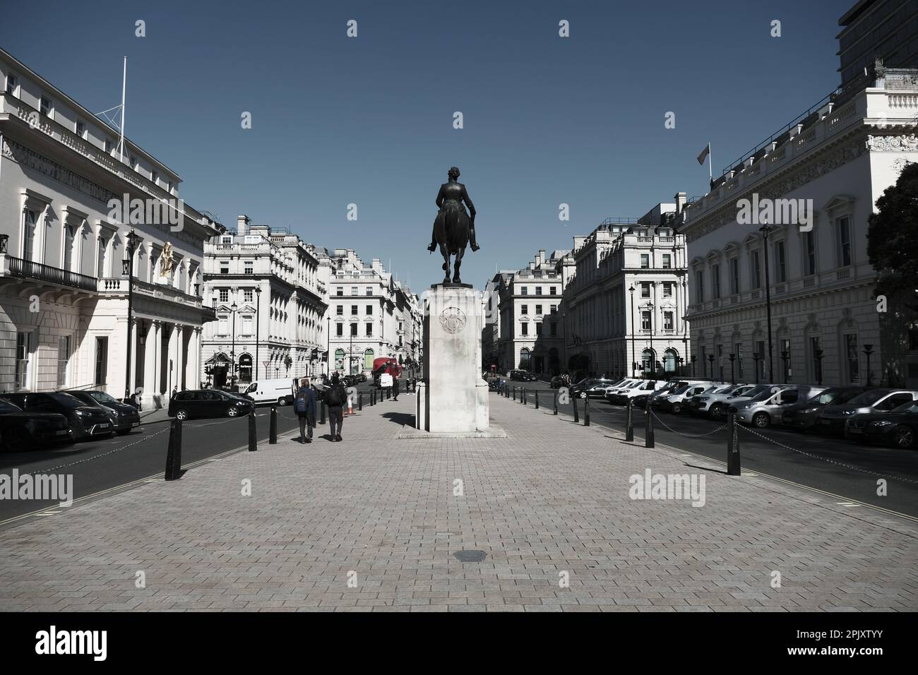 London king edward vii statue hi-res stock photography and images - Alamy