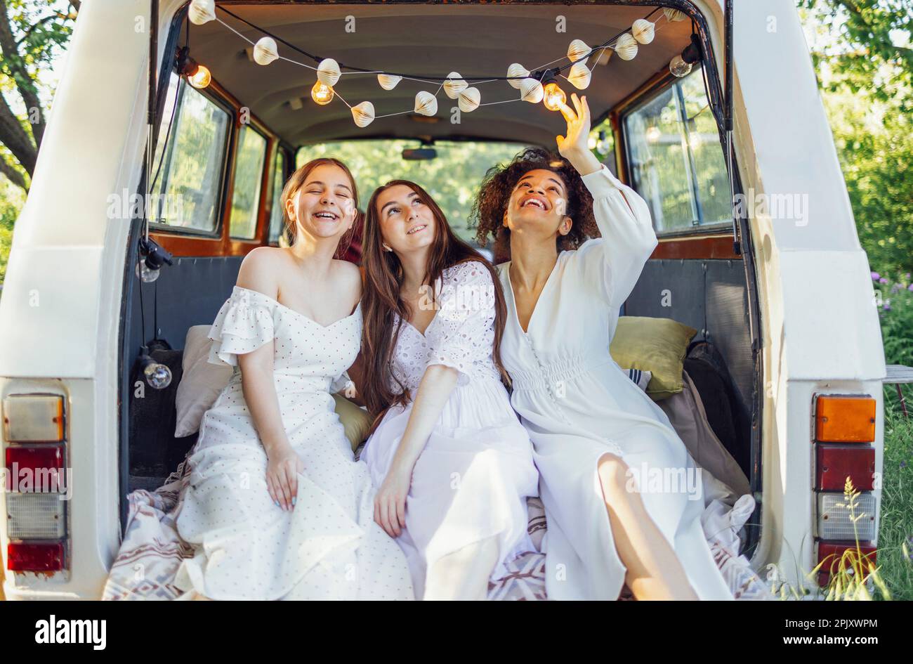 Macrame dress hi-res stock photography and images - Alamy