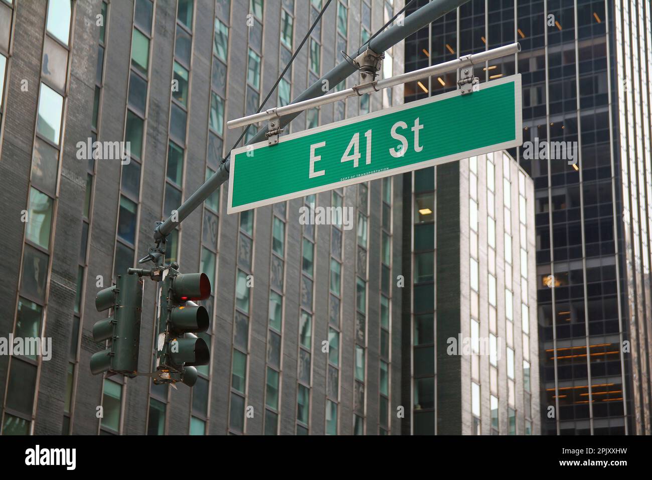 East 41st street hi-res stock photography and images - Alamy
