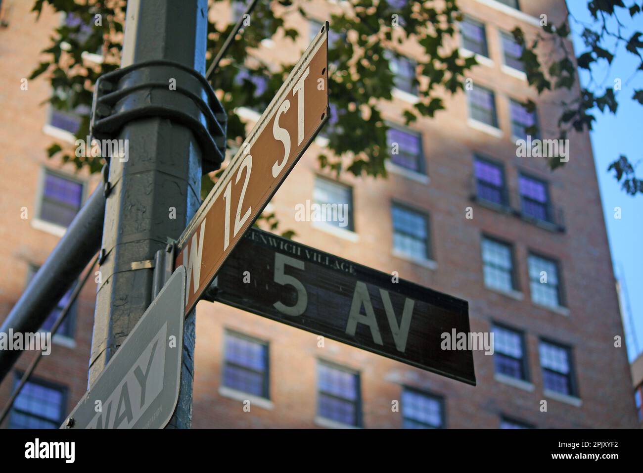 12 mile road hi-res stock photography and images - Alamy