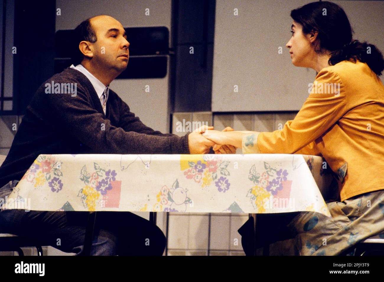 Archives 90ies: Zabou and Gérard Jugnot play "Popkins", Lyon, France ...