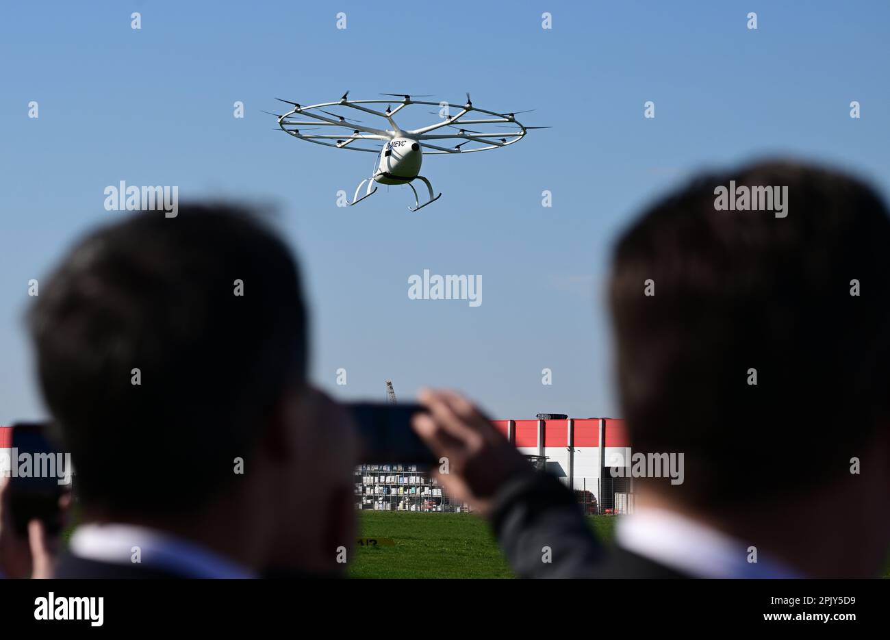 Bruchsal, Germany. 04th Apr, 2023. An electric-powered flying cab ...