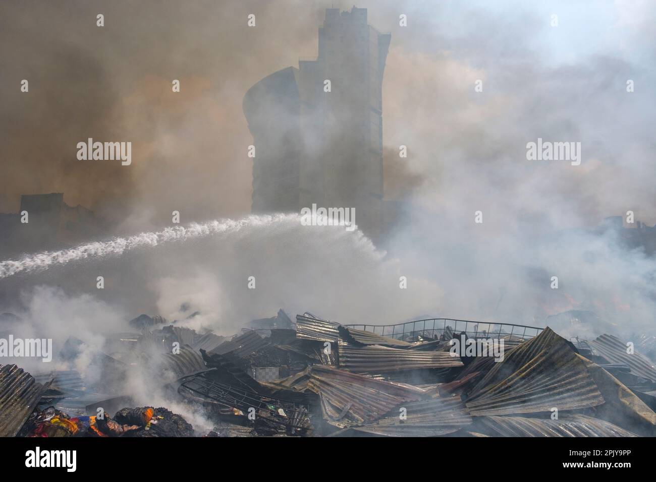 The tame of fire hi-res stock photography and images - Alamy