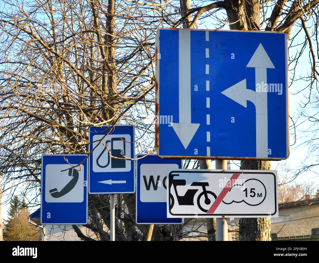 Road sign. Graphic drawing to communicate information to road users ...