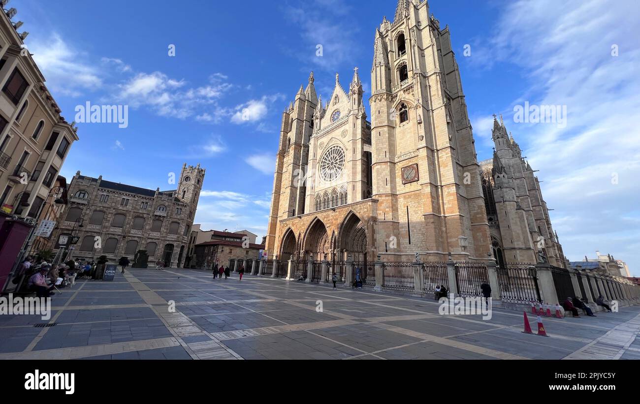 Gente religión hi-res stock photography and images - Alamy