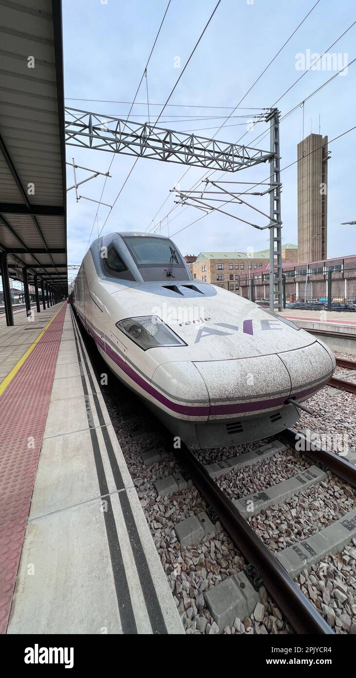 Sustainable train speed hi-res stock photography and images - Alamy