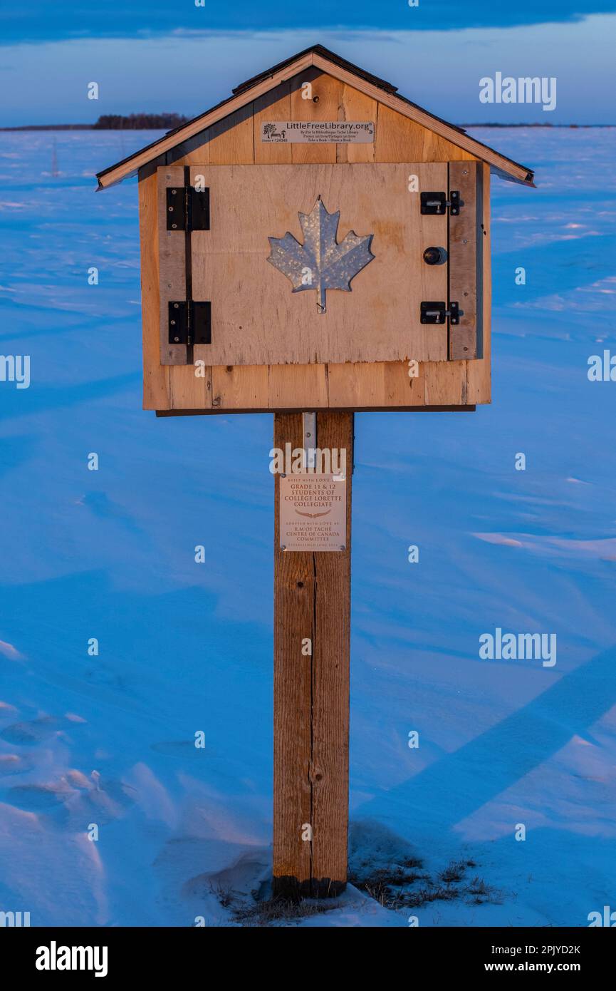 Outdoor wooden library at the longitudinal centre of Canada in Tache ...