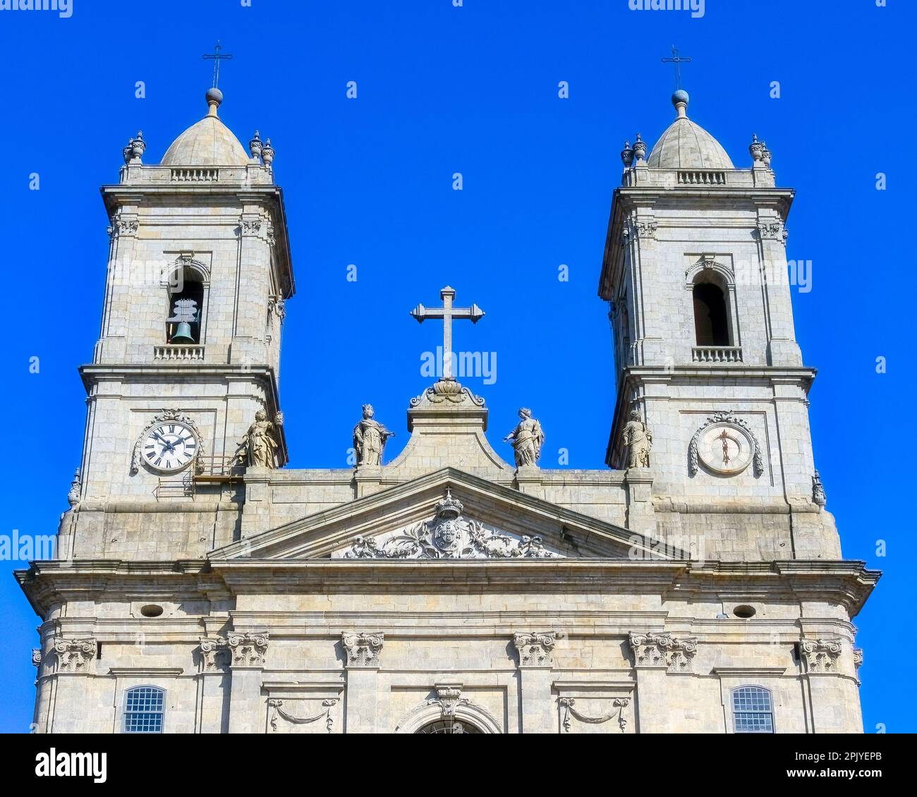 Symmetric view of the two bell towers and the upper part of the facade ...