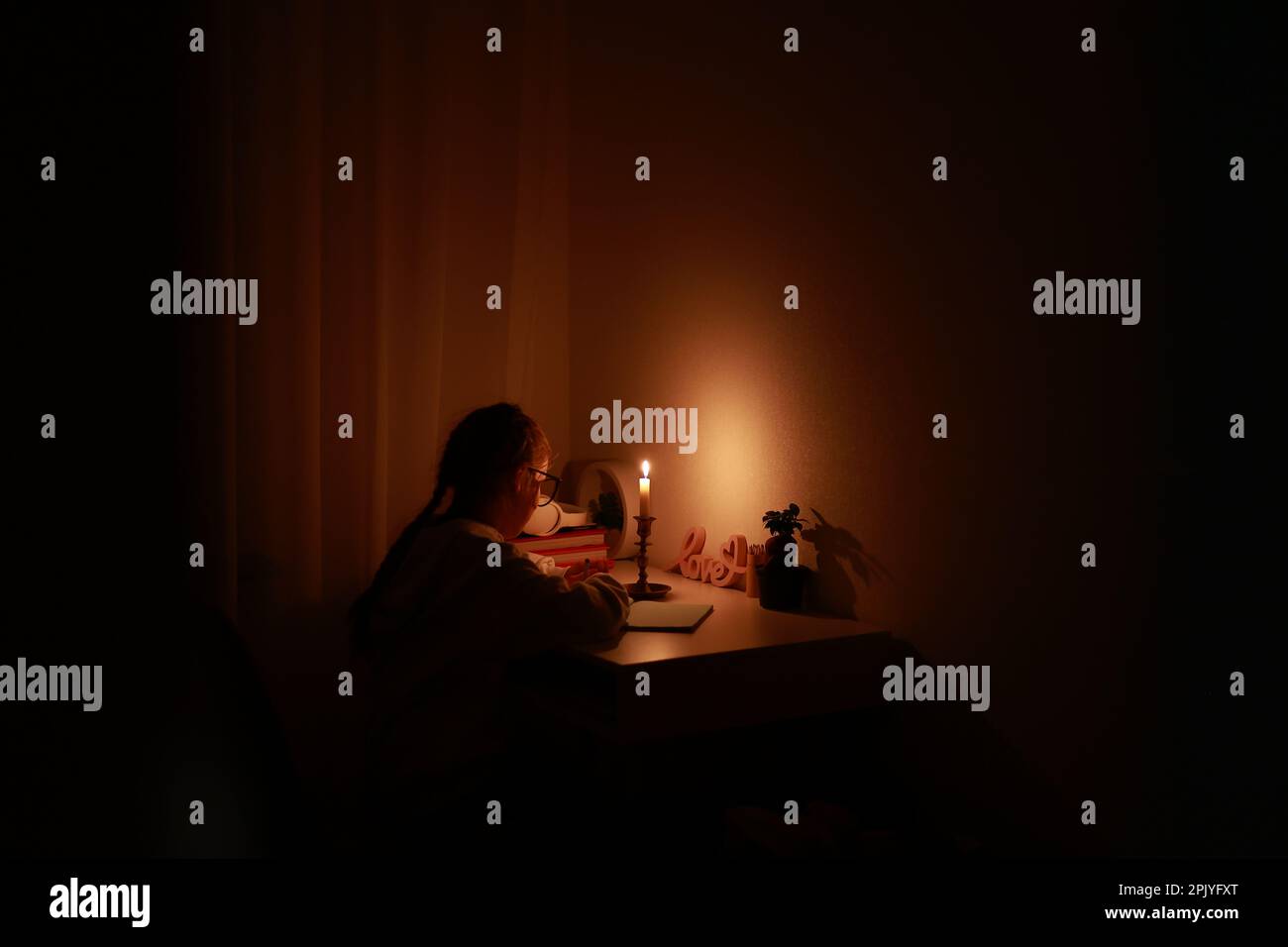 Teeneger student hi-res stock photography and images - Alamy