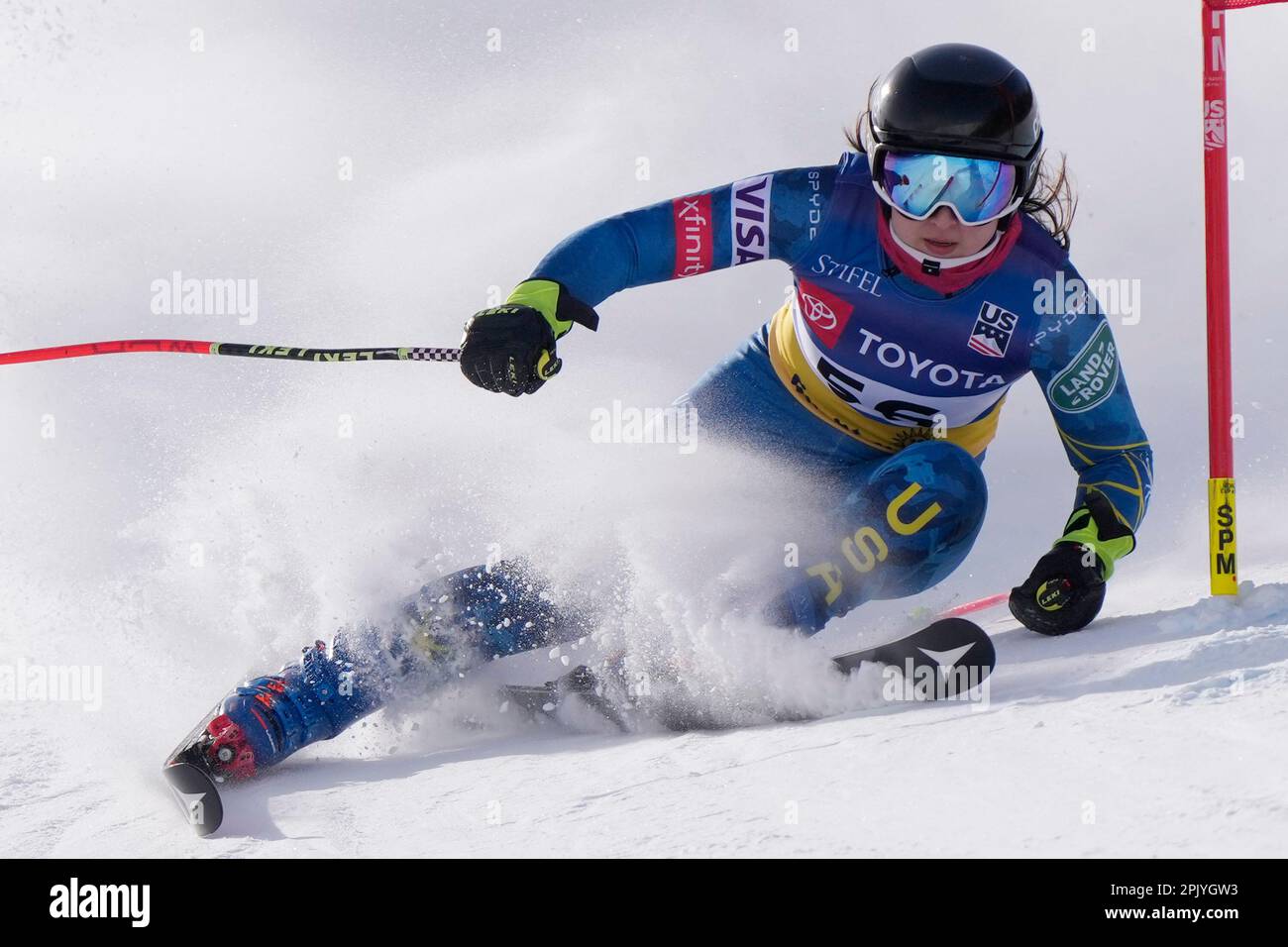 Zoe Paek competes in the women's giant slalom ski race during the U.S ...