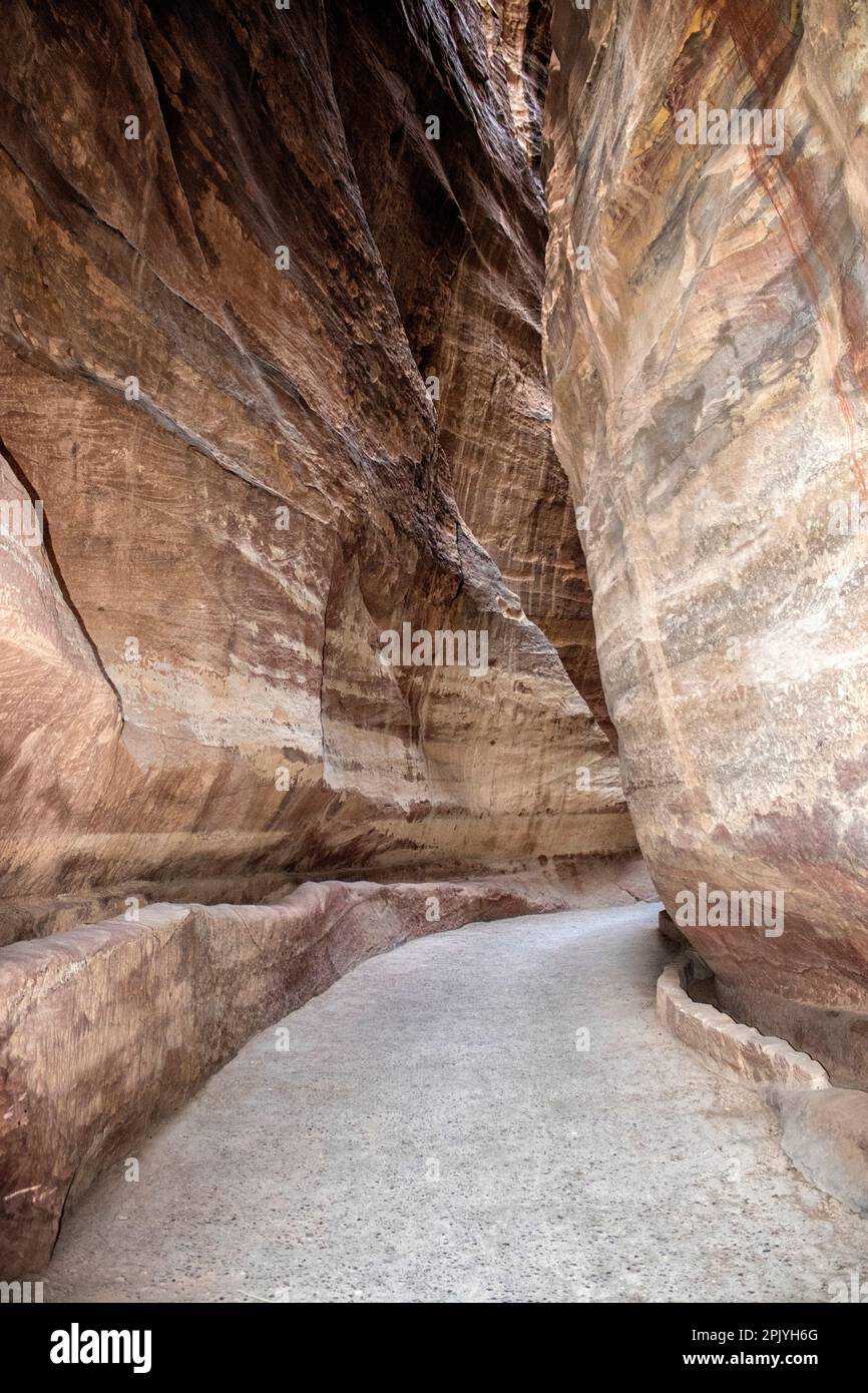 Entrance path into the UNESCO historic site of Petra. Jordan Stock ...