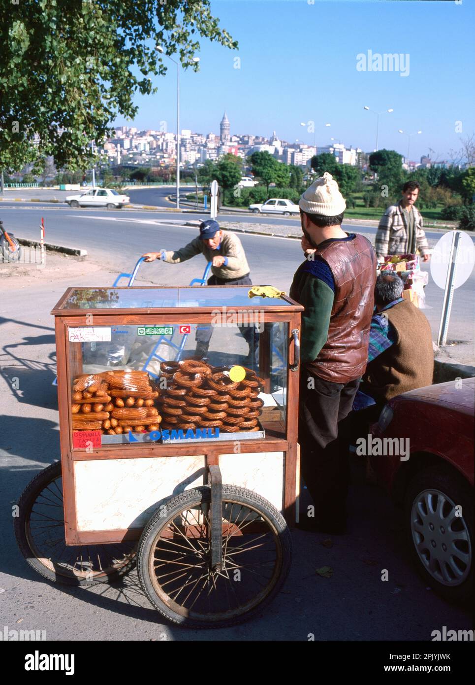 A street vendor of sweet pastry in Istanbul, Turkey Stock Photo - Alamy