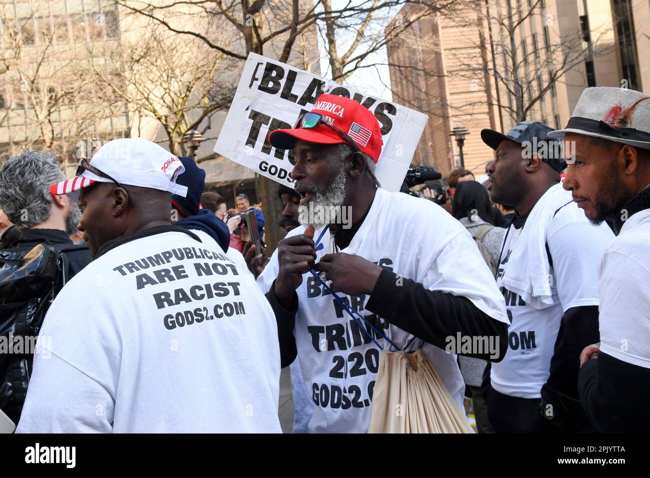 Pro trump rally 2023 hi-res stock photography and images - Alamy