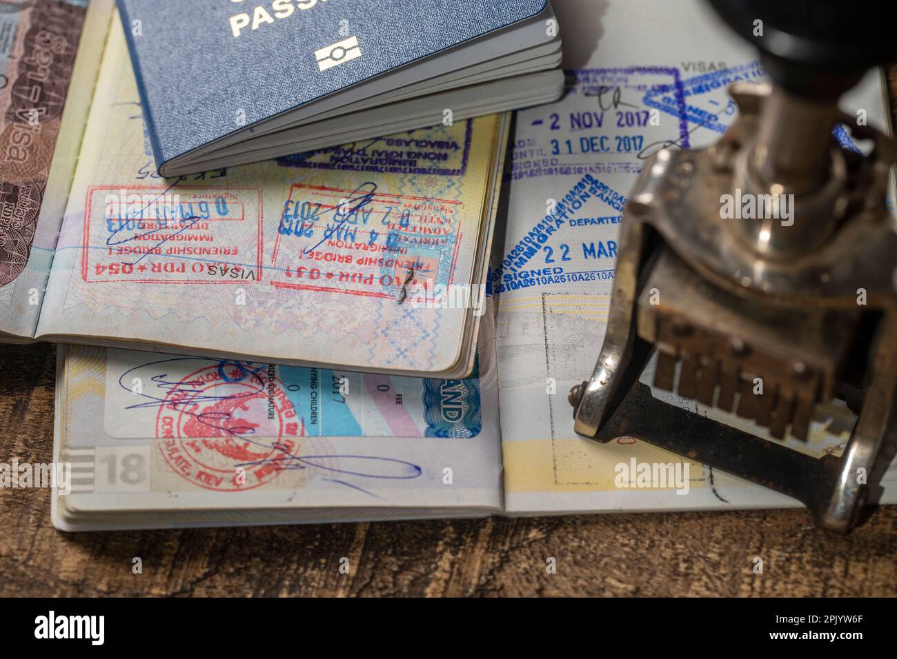 Work visa stamp hi-res stock photography and images - Alamy