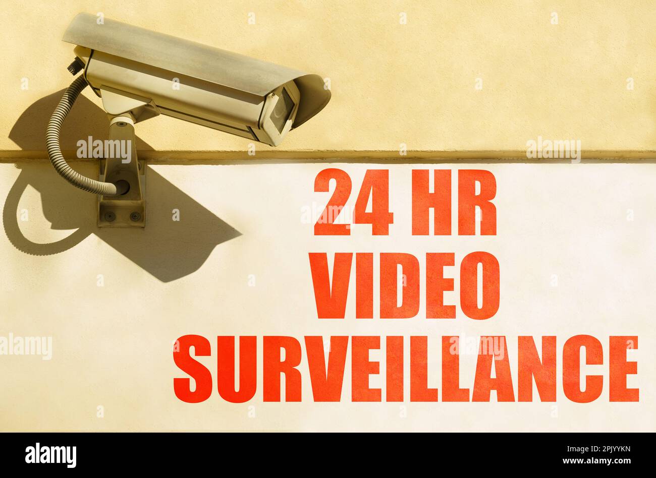 Cctv camera building night hi-res stock photography and images - Alamy