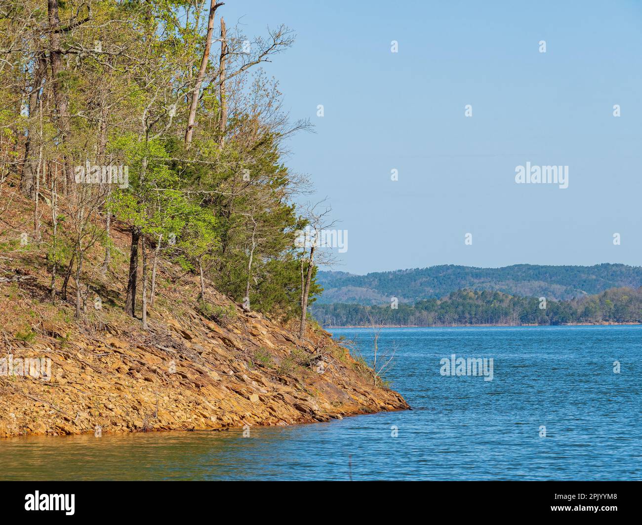 Sunny view of the landscape of Broken Bow Lake in Beavers Bend State ...