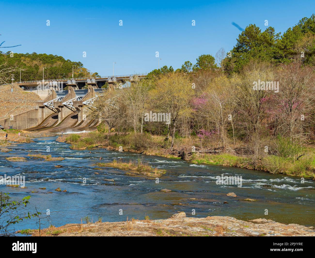 Sunny view of the landscape of Beaver River in Beavers Bend State Park ...