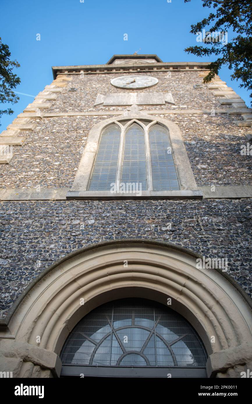 Exterior of St Peter's Church, Wallingford Stock Photo - Alamy