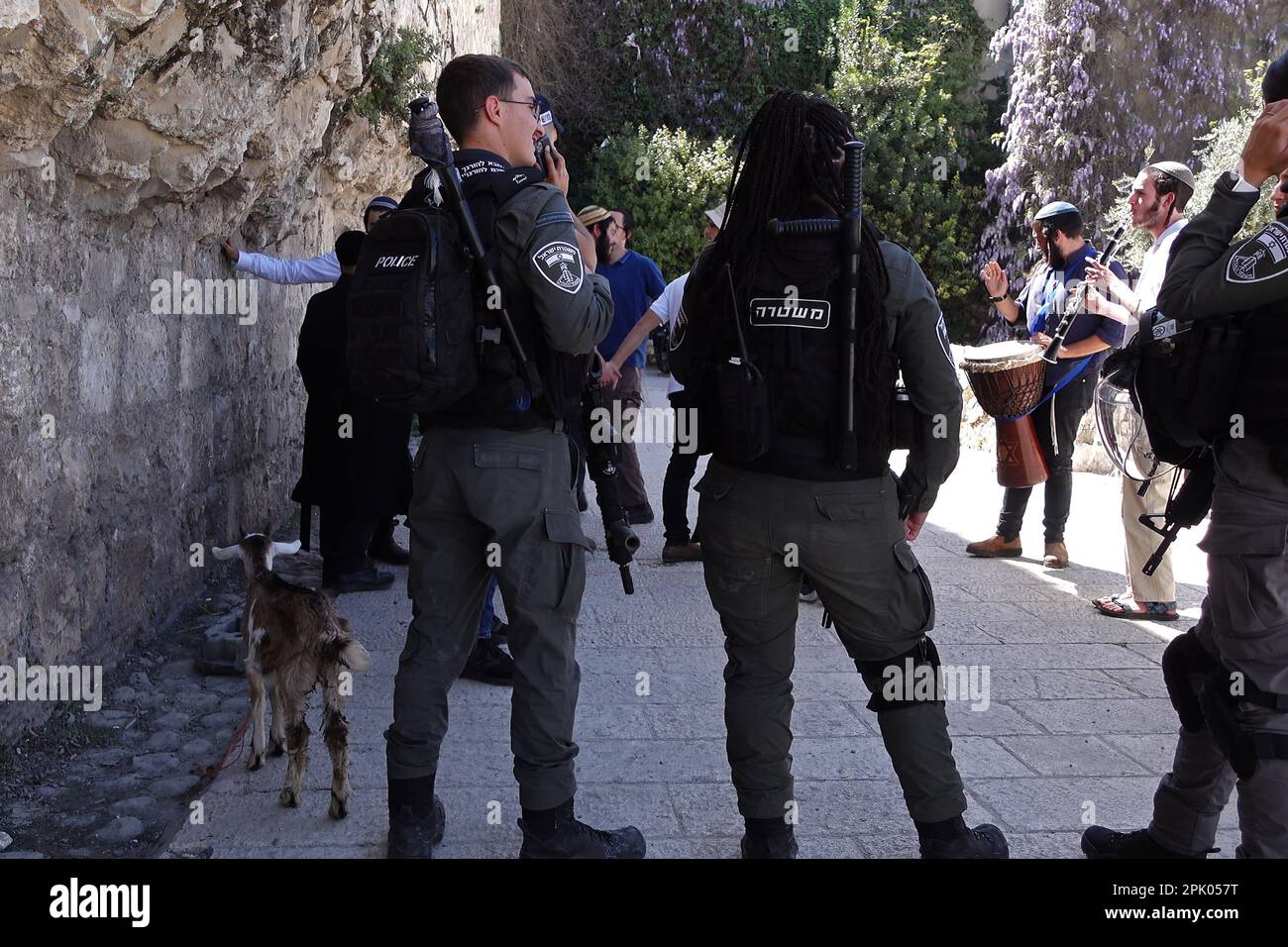 JERUSALEM, ISRAEL - APRIL 4: Members of the Israeli security forces ...