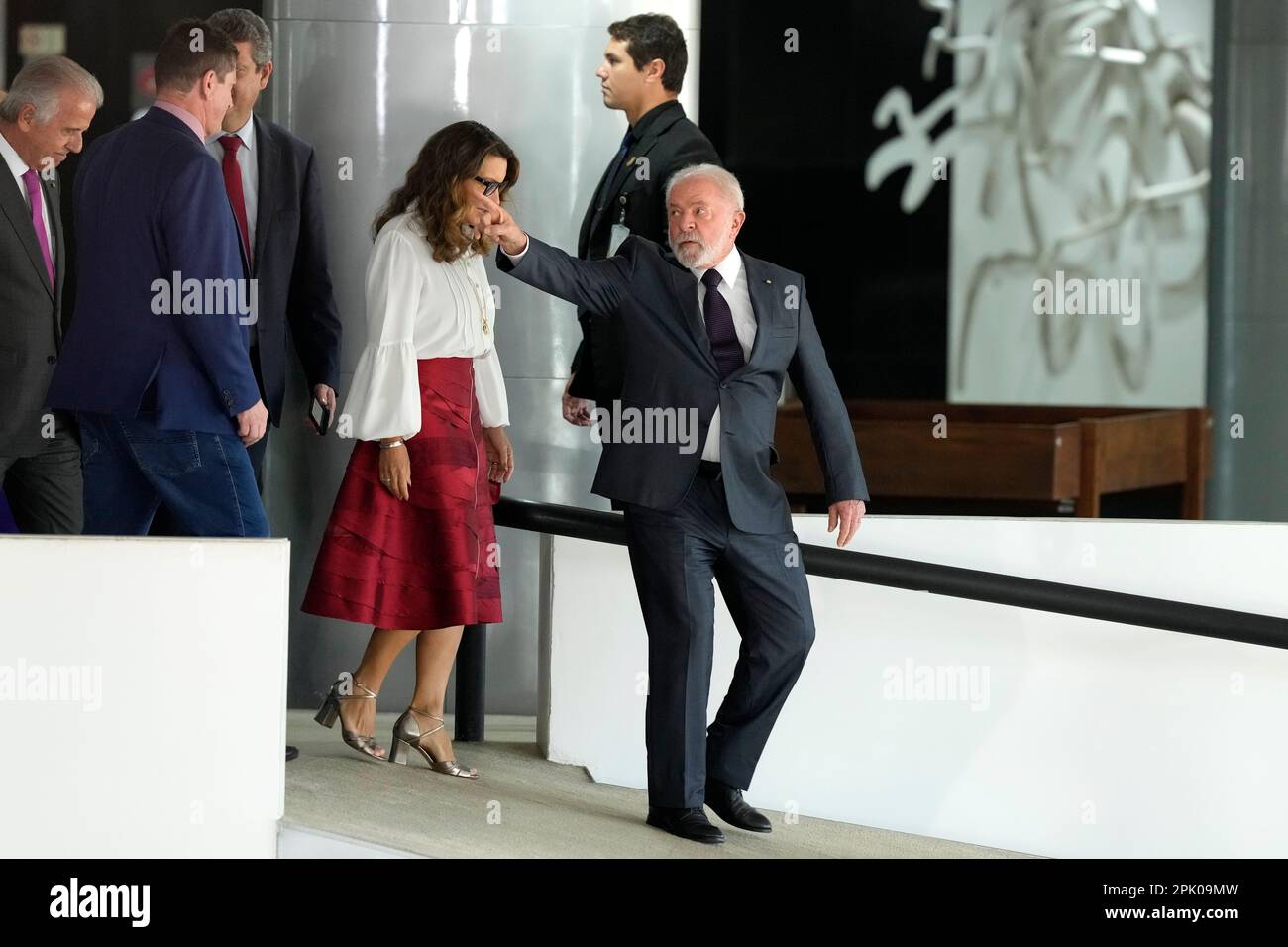 Brazil's President Luiz Inacio Lula da Silva and first lady Rosangela ...