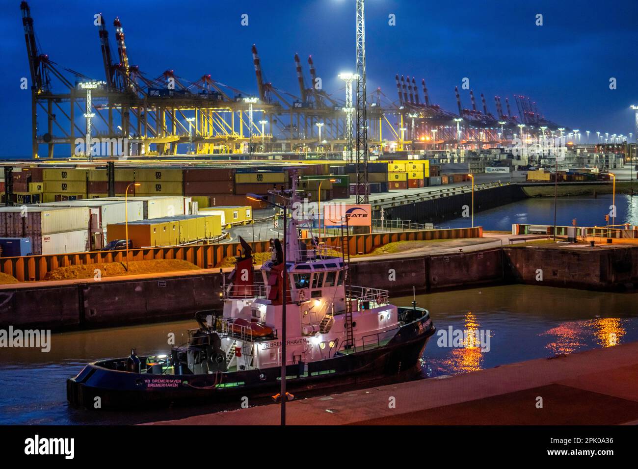 Container terminal in the seaport of Bremerhaven, Eurogate Container Terminal, North Lock ...