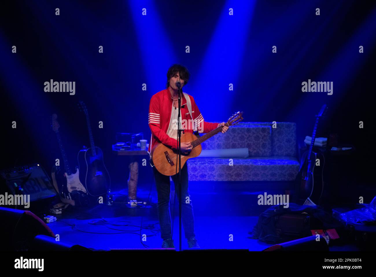 Welsh artist, Jack Jones, performing a solo acoustic set at the ...