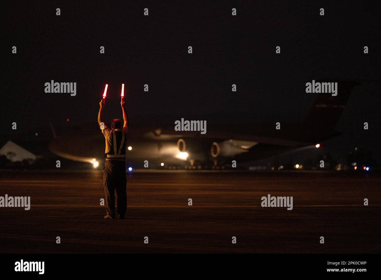 A U.S. Air Force C-5M Super Galaxy arrives at Subic Bay International ...