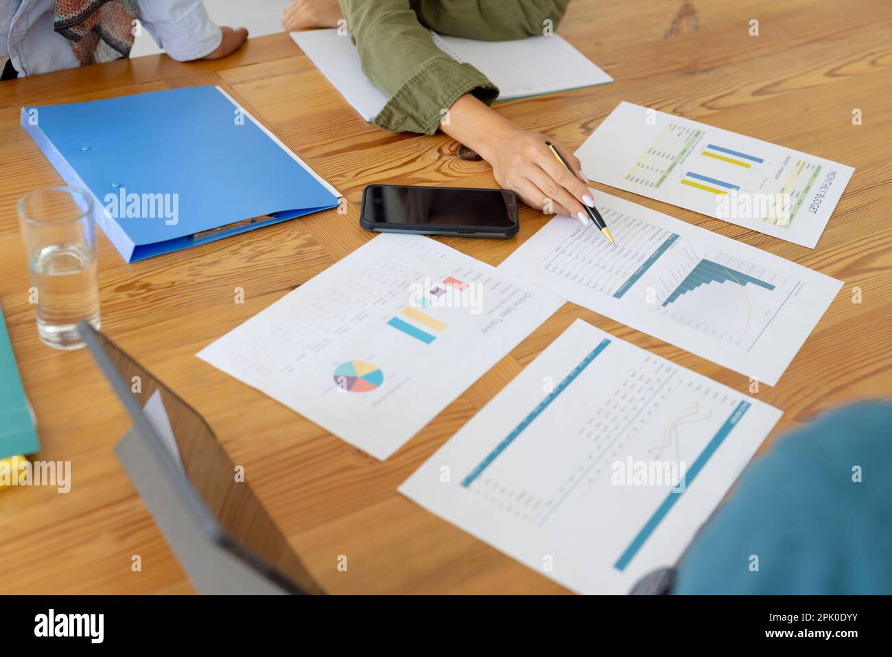 Diverse graphs hi-res stock photography and images - Alamy