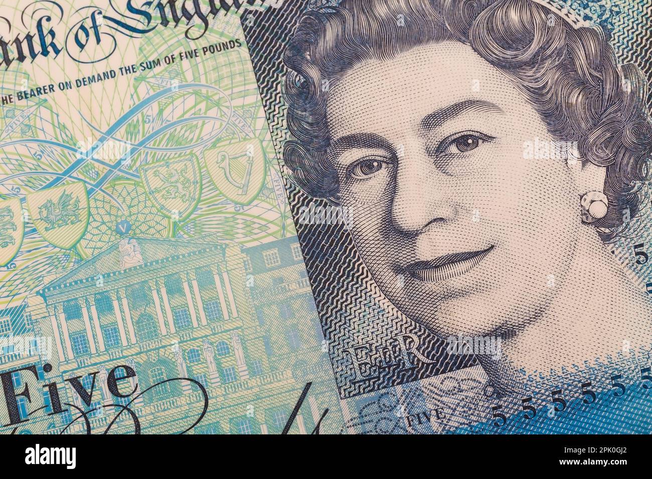 Five pound note queen elizabeth hi-res stock photography and images - Alamy