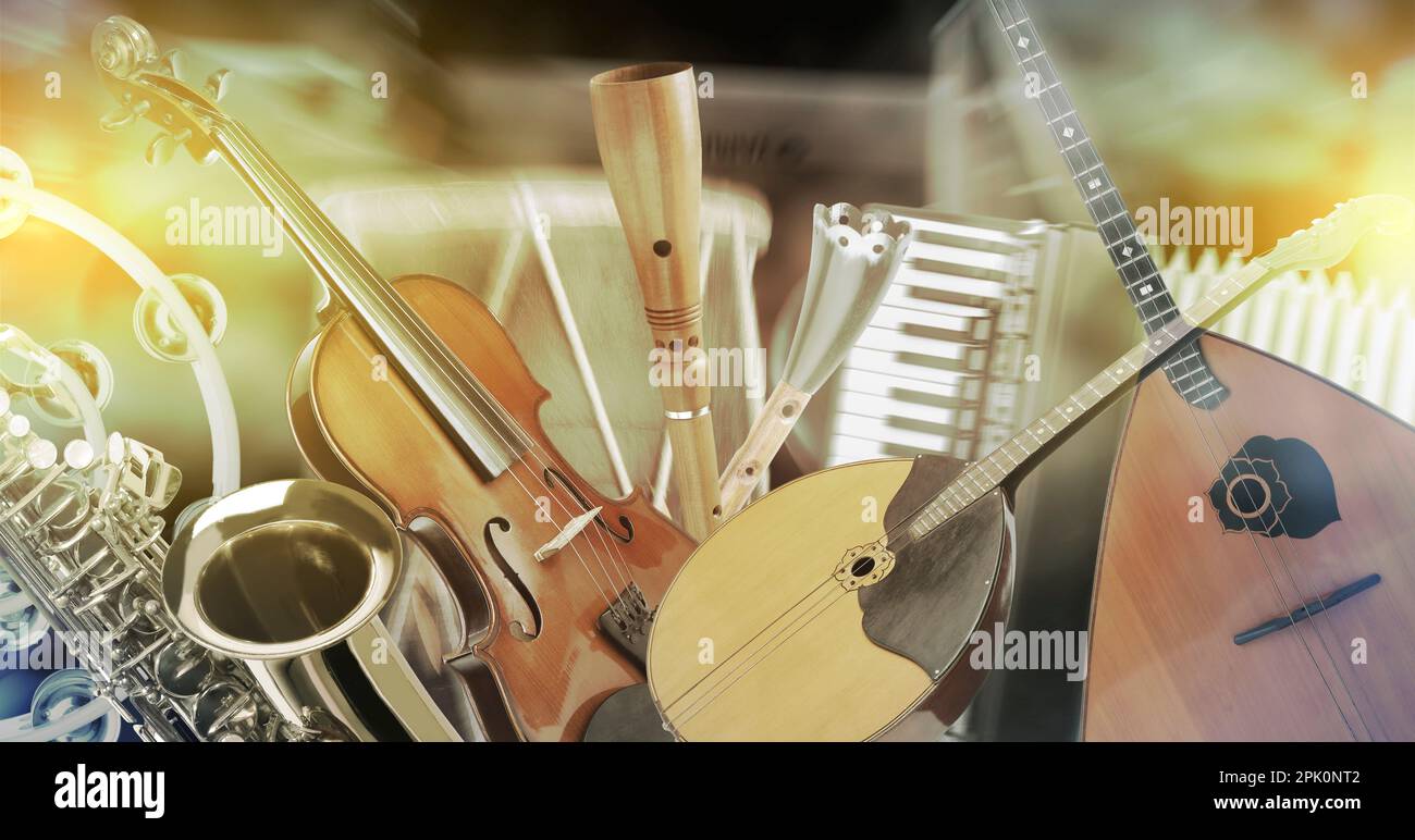 Creative banner design. Set of different musical instruments Stock ...