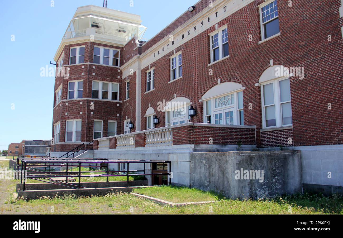 Floyd Bennett Field, Art Deco building of former main terminal and ...