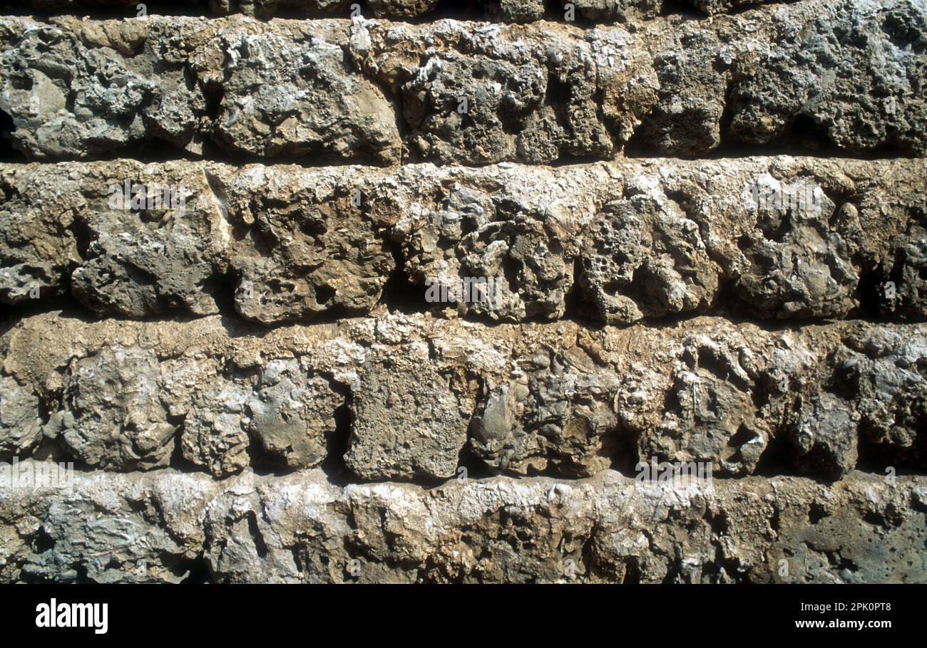 Old houses in the Arab States were made using coralstone and mortar ...