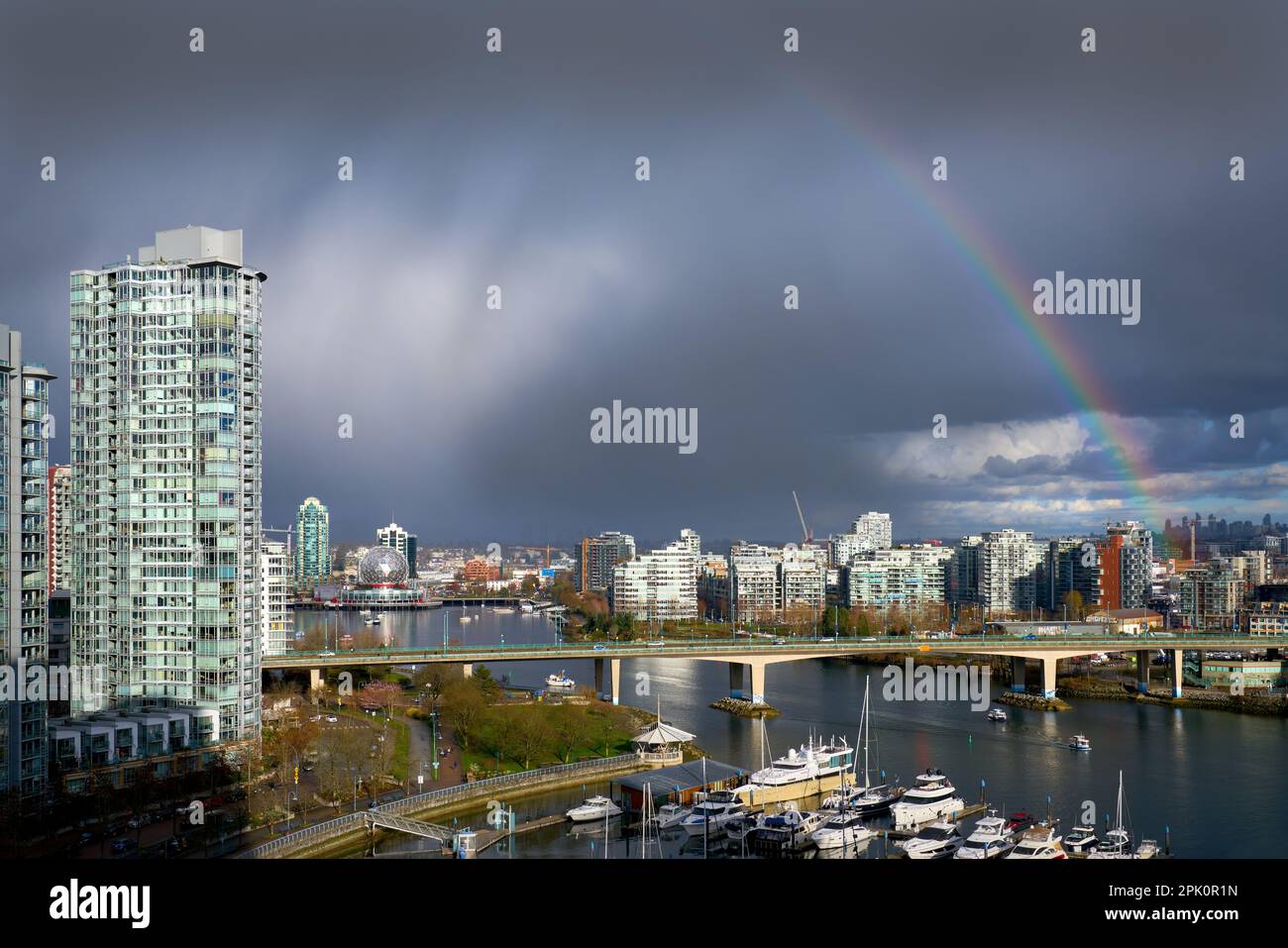 Vancouver cambie bridge hi-res stock photography and images - Alamy