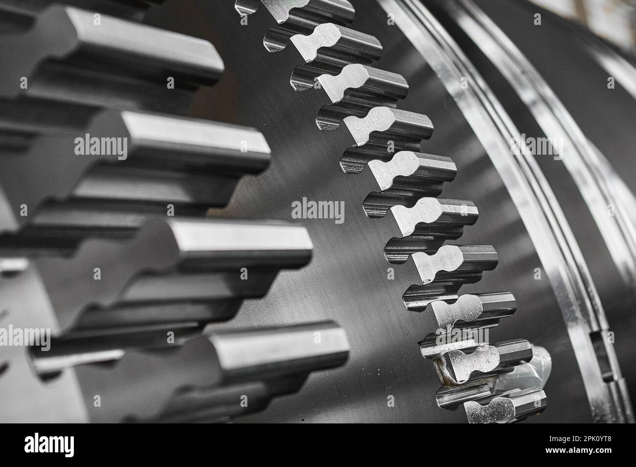 Metal shaft of steam turbine without blades in workshop Stock Photo - Alamy
