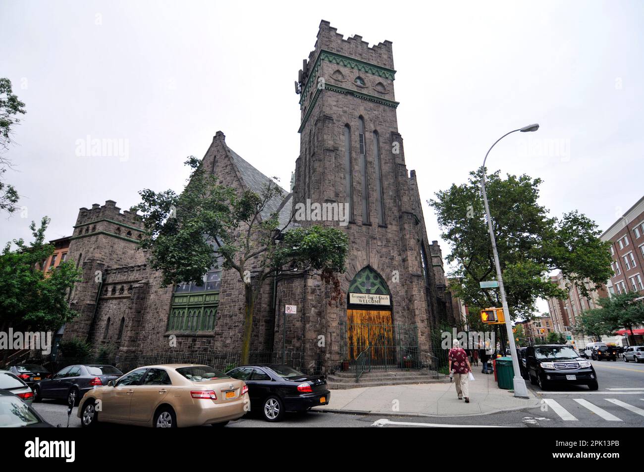 North 6th street brooklyn hi-res stock photography and images - Alamy