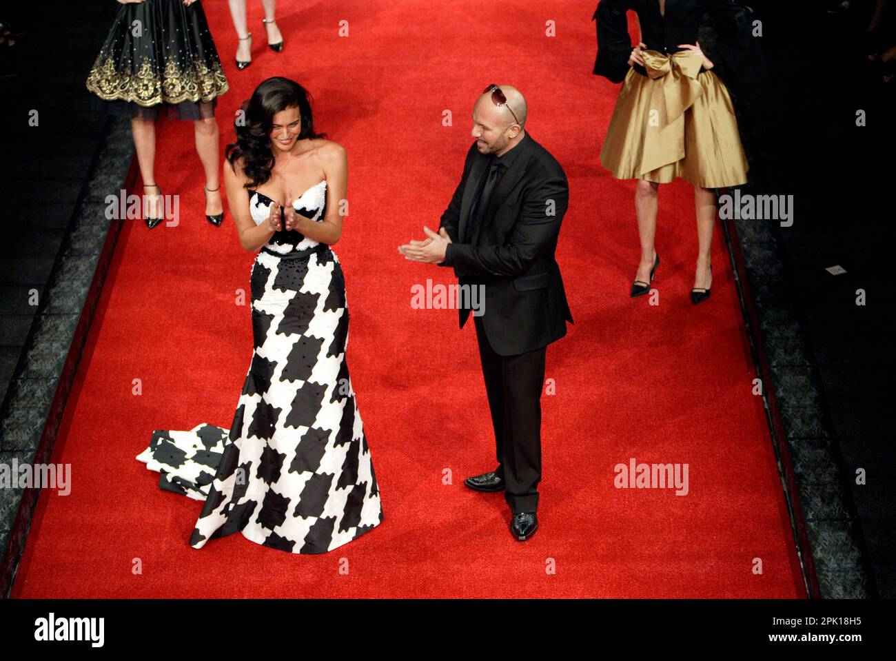 Megan Gale and designer Alex Perry at the David Jones department store ...