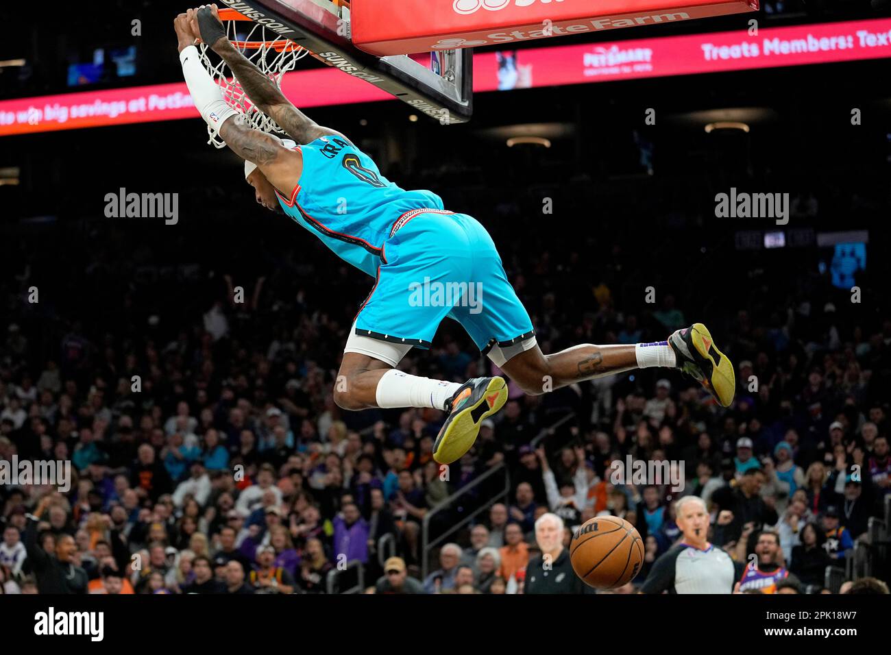 Phoenix Suns forward Torrey Craig dunks against the San Antonio Spurs ...