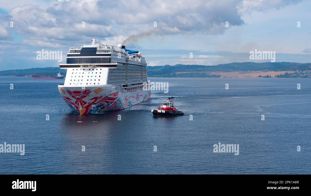 Victoria, Canada - June 28, 2019: pacific ocean cruise liner ships in ...