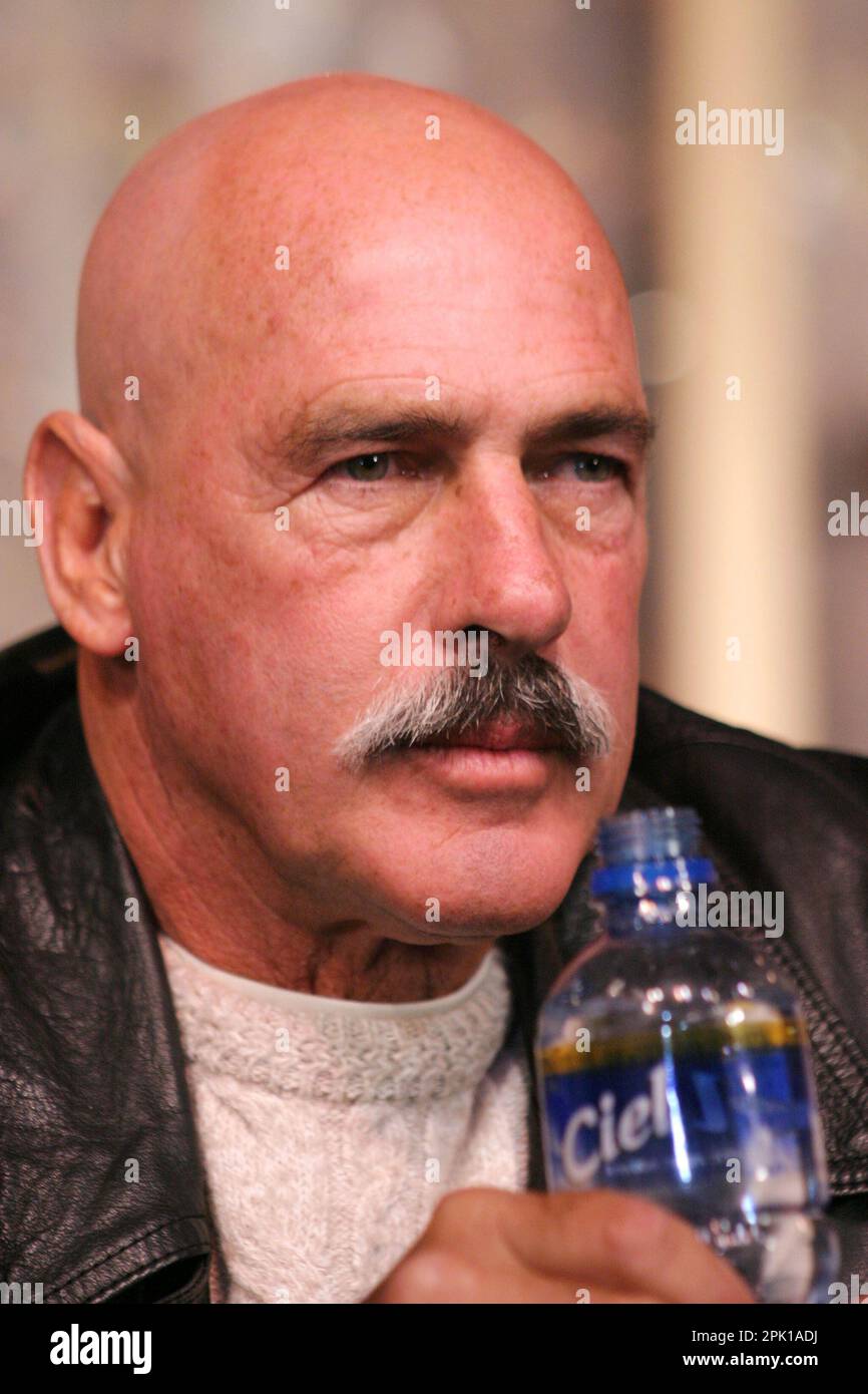 The Mexican actor Andrés García dies at the age of 81, the legendary ...