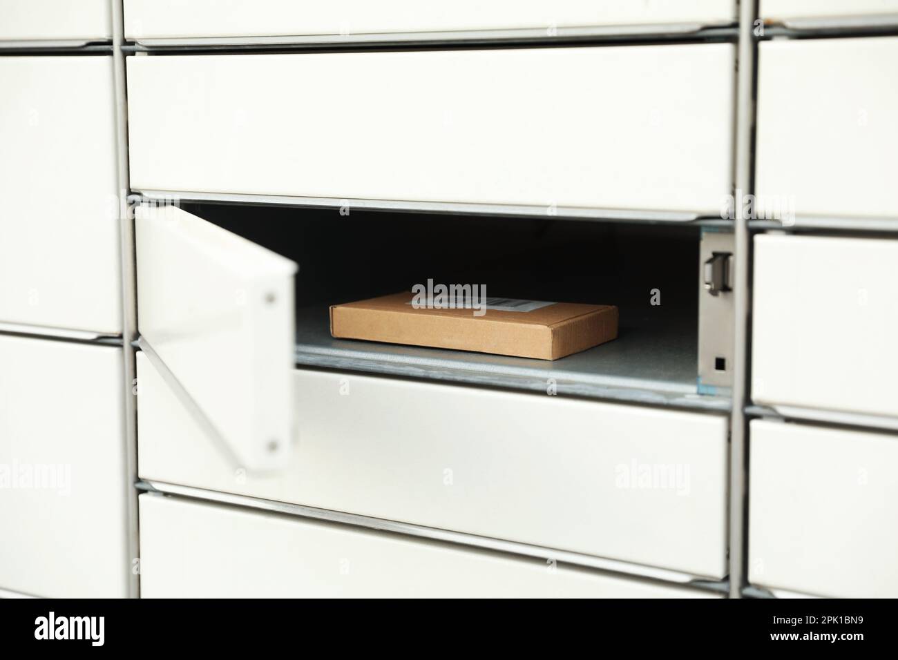 Cardboard box in locker hi-res stock photography and images - Alamy