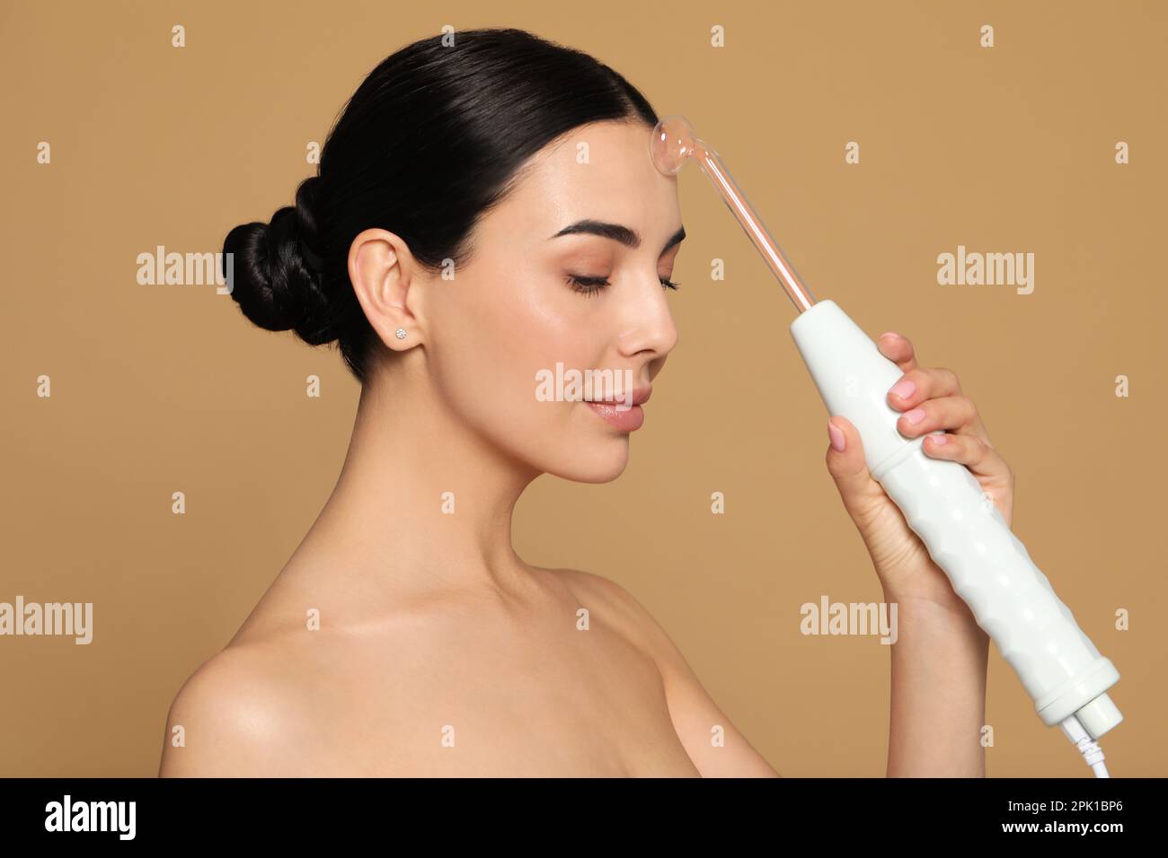 High frequency device hi-res stock photography and images - Alamy