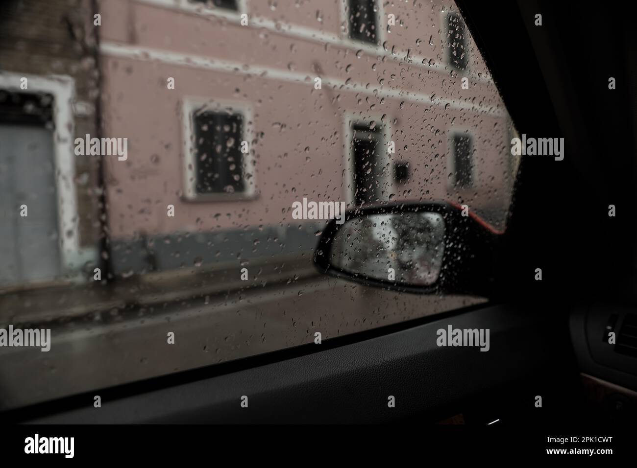 Car through window house hi-res stock photography and images - Alamy