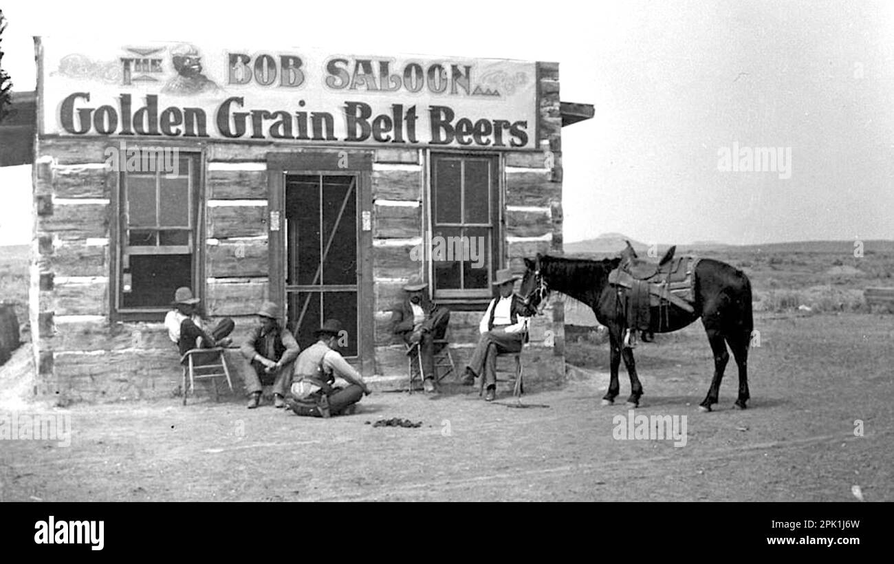 Cowboys of the past hi-res stock photography and images - Alamy